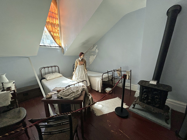The Historic Merchant's House in Downtown Manhattan - Luxury Web