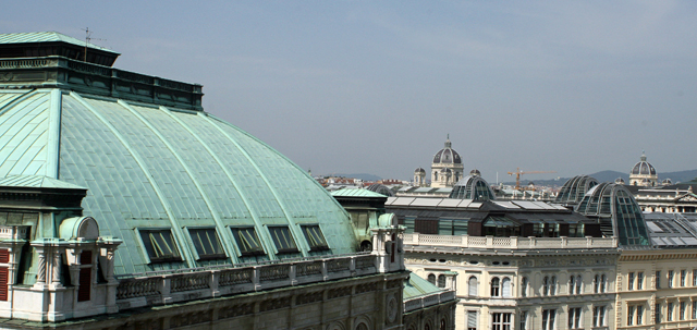 Vienna: Majestic Architecture, Grand Balls, and City Vineyards - Luxury Web